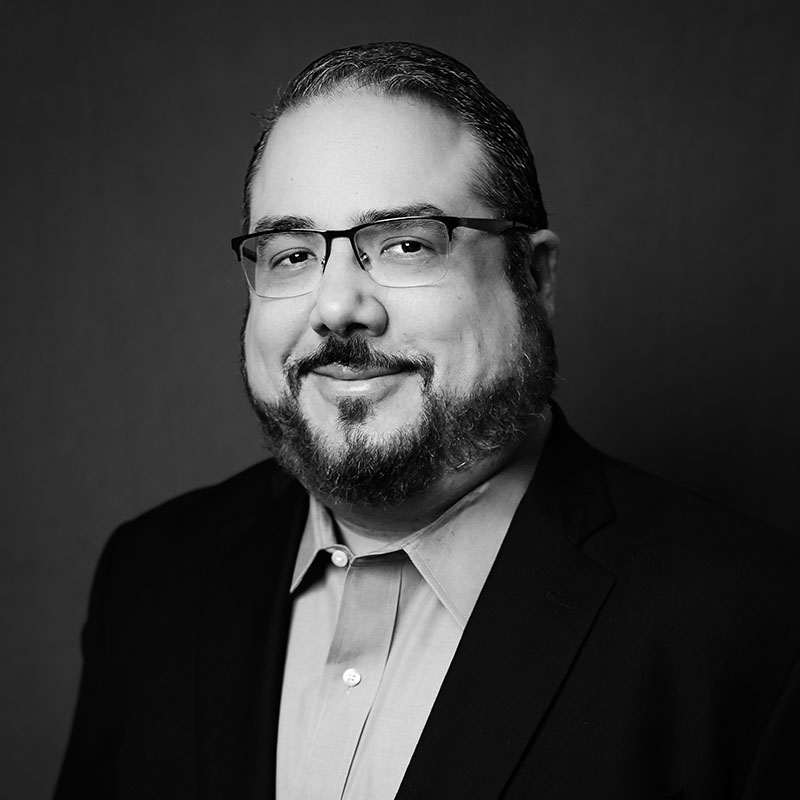 Meet the Team - Intuitive Edge | Streamlining the Contract Process